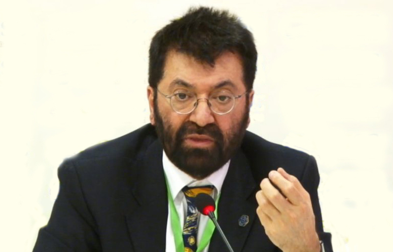 Dr Tariq Banuri Becomes the New Chairman of Higher Education Commision ...