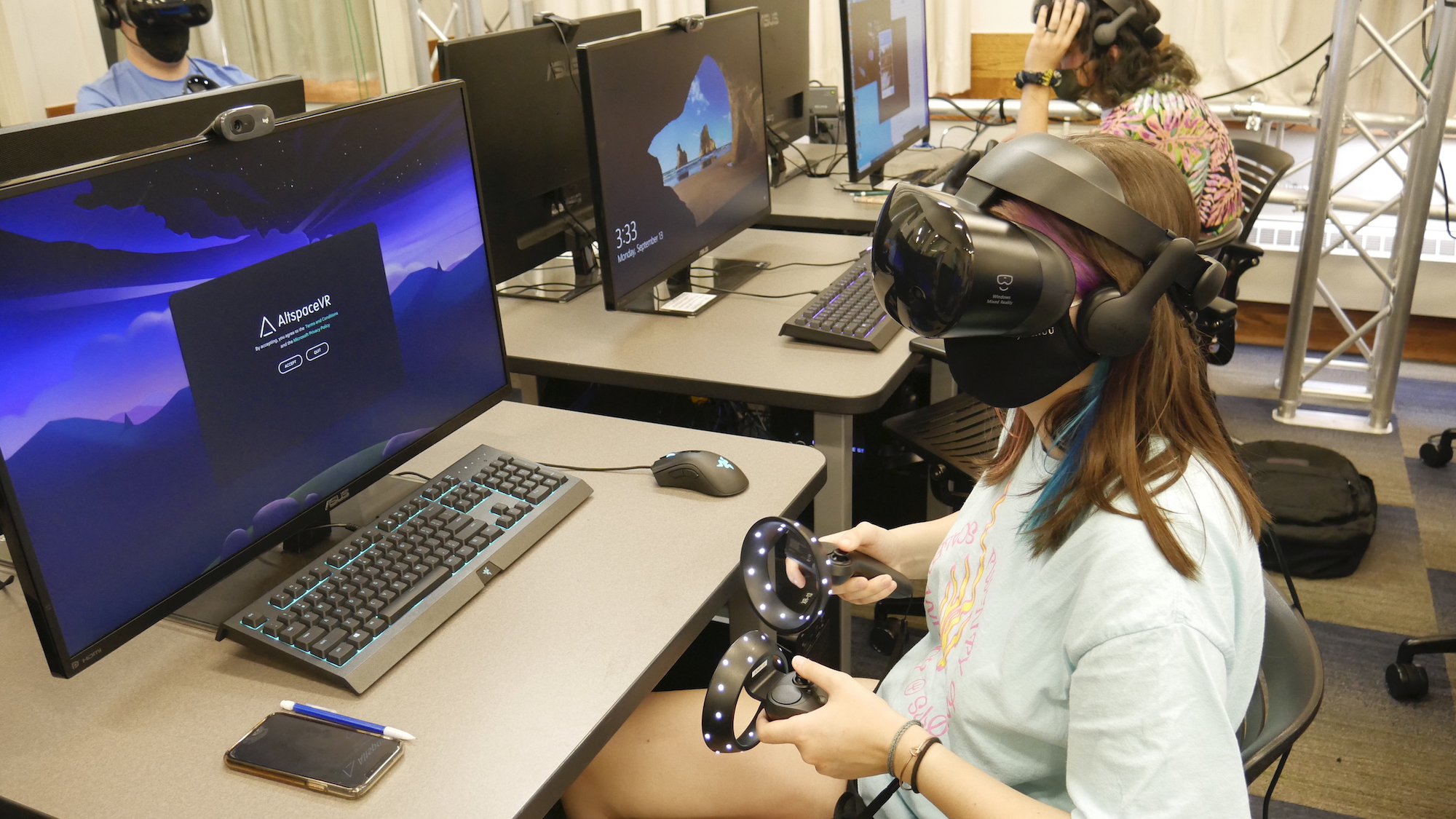 Technology Triumphs: Exploring the Frontiers of Online Game Development ...